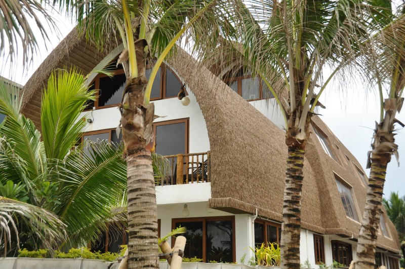 CentroThatch | World-Class Artificial Thatch